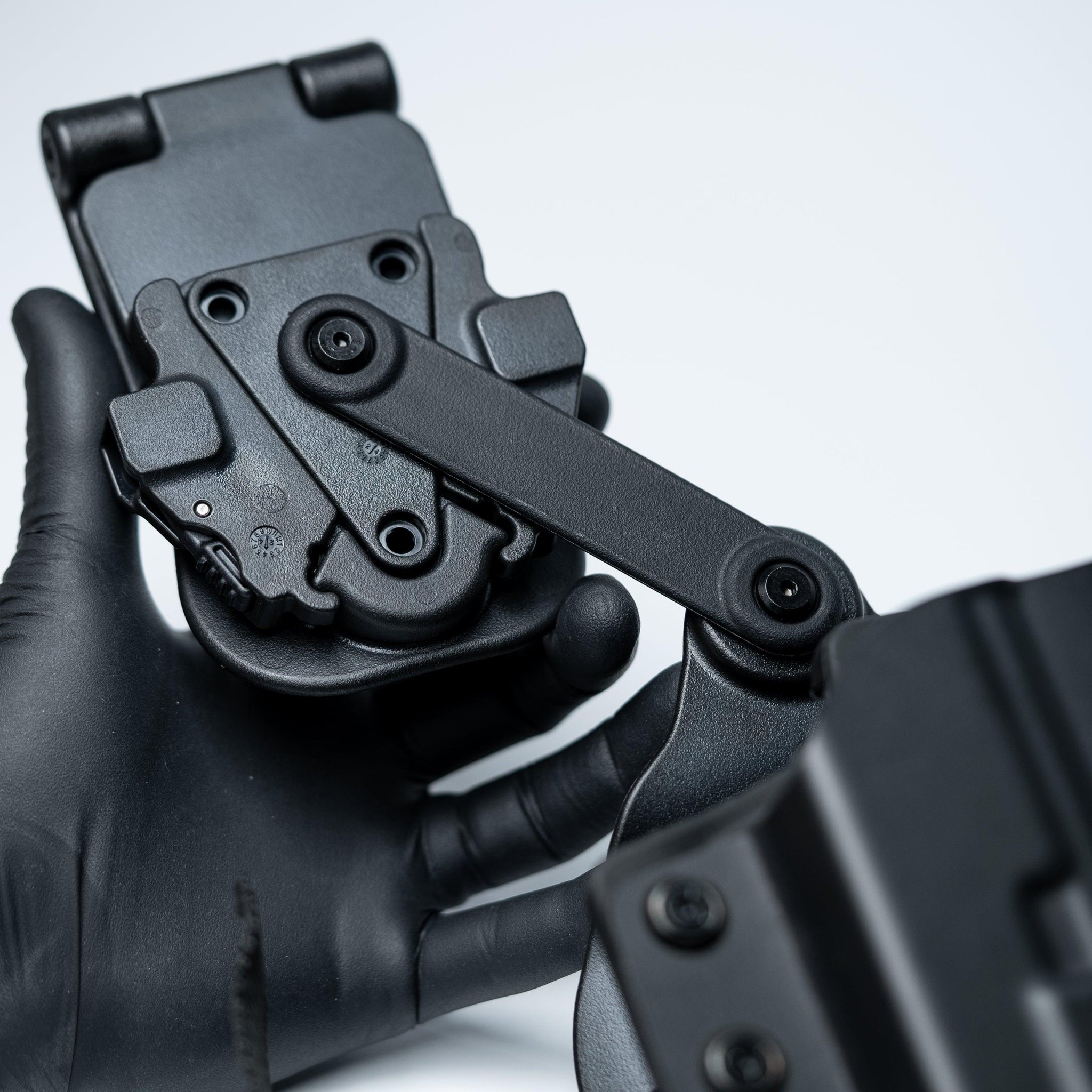 Canik Drop Leg Holster – Cloak Swivel Rig for Active Carry