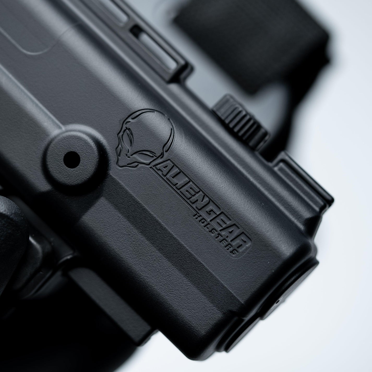 Drop Leg Holster for Smith & Wesson Handguns – ShapeShift®